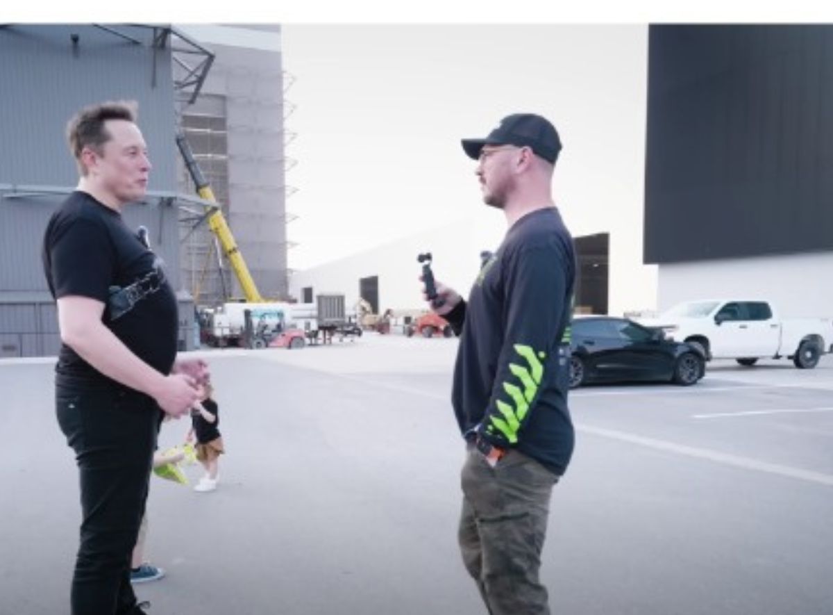 Inside SpaceX’s Starbase Texas: A Tour with Elon Musk and Tim Dodd